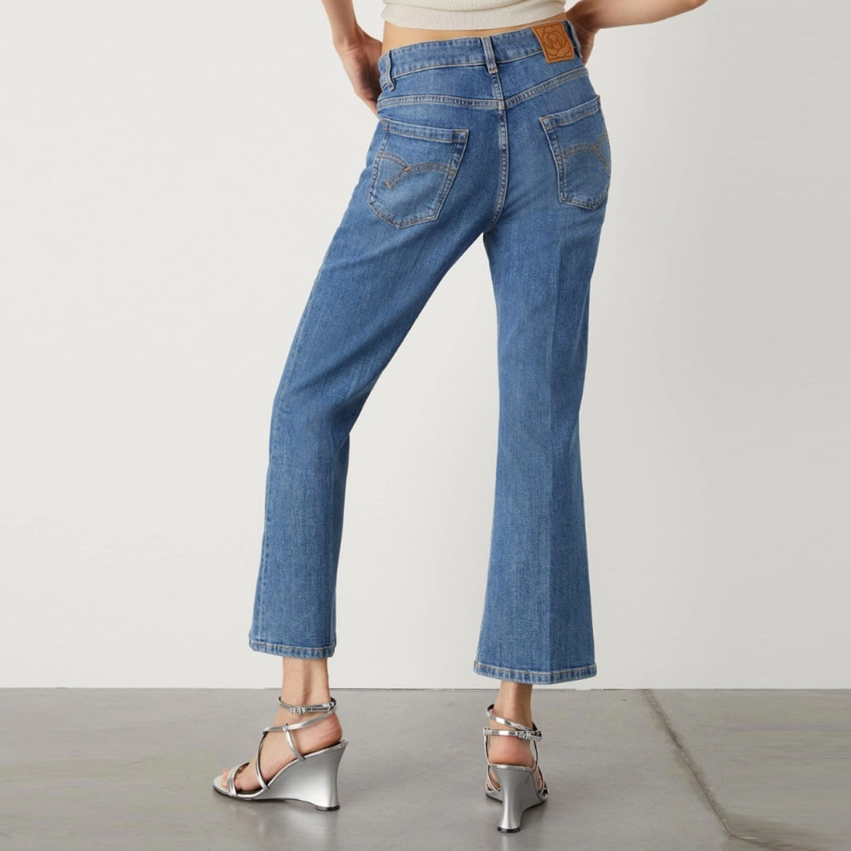 Marella - Flared jeans in Fcrop stretch cotton on Arteni.it