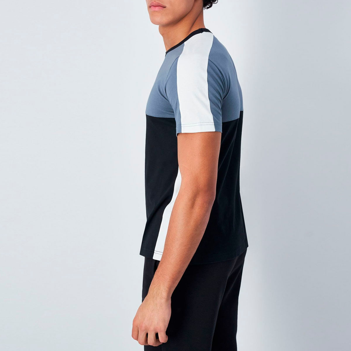 Champion - T-Shirt Color Block in cotone su Arteni.it