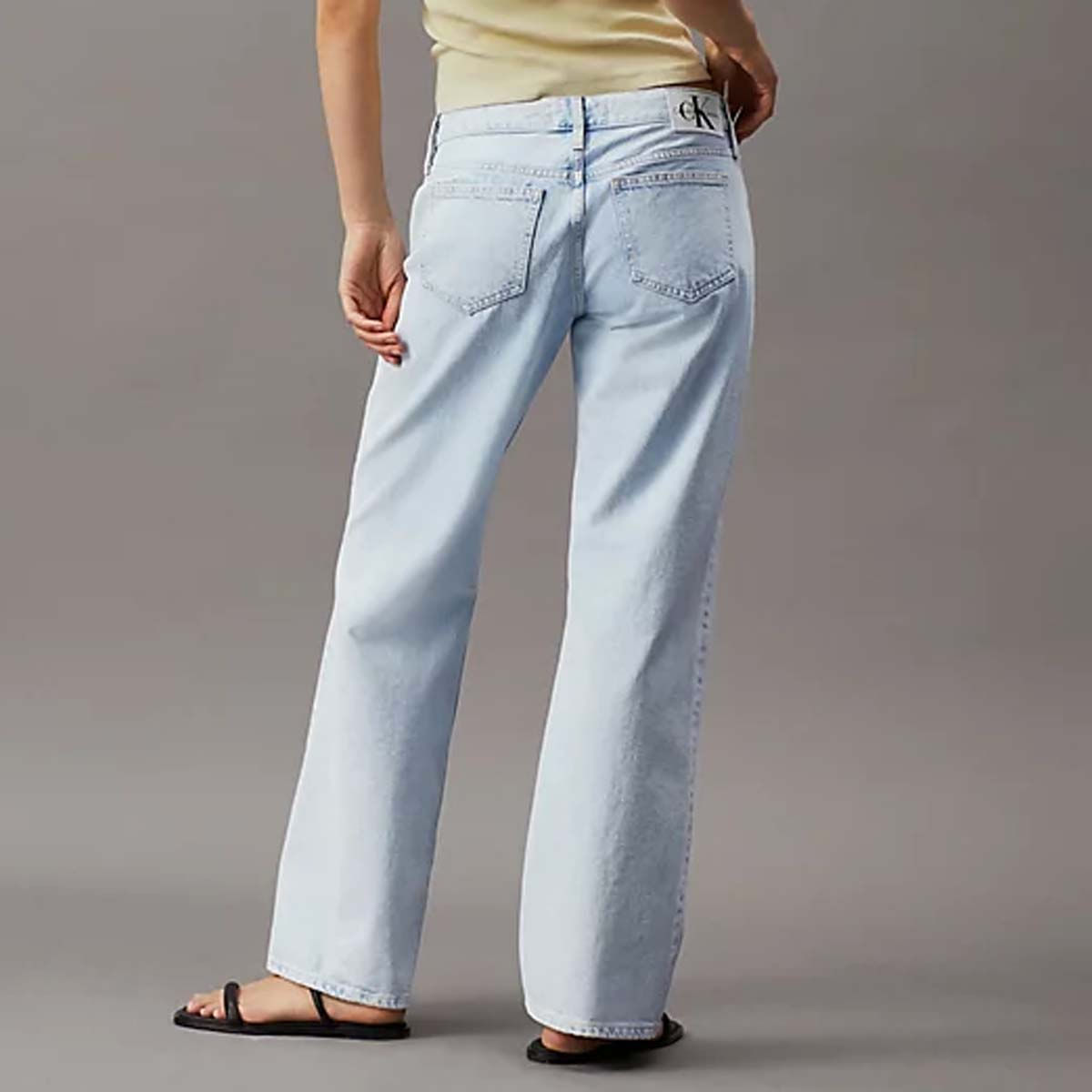 Calvin Klein - Jeans Extreme Low Rise Baggy su Arteni.it