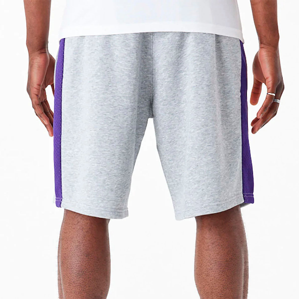 New Era - Shorts LA Lakers NBA Mesh Panel su Arteni.it