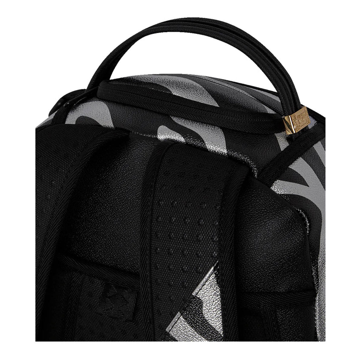 Sprayground - Shark Predator Backpack on Arteni.it