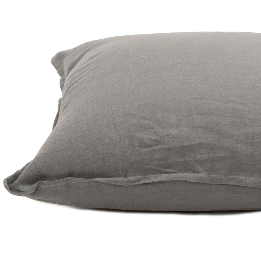 Fazzini - Soffio linen cushion 50x50 on Arteni.it