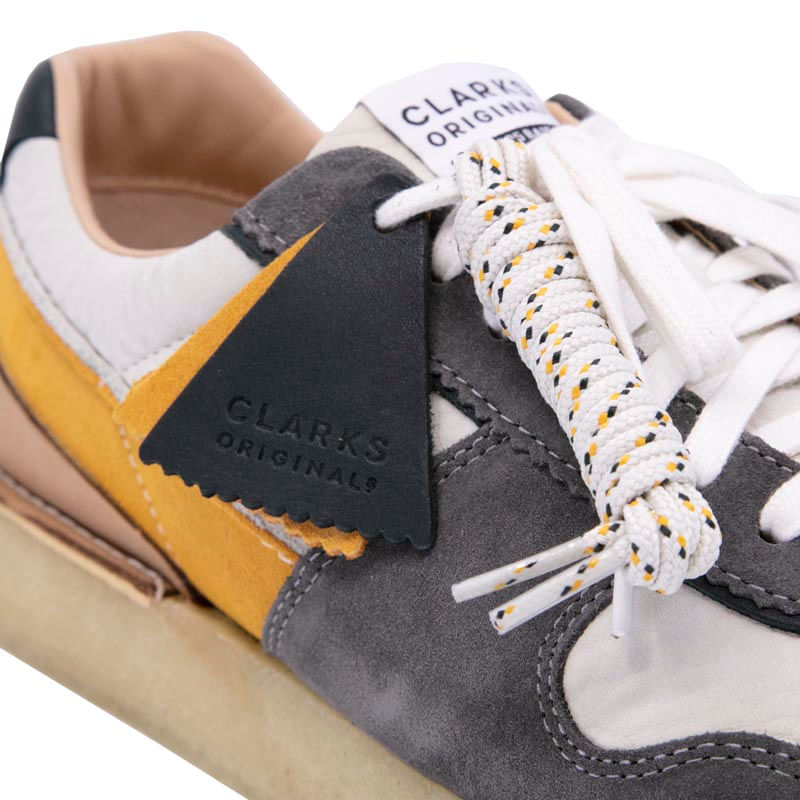 Clarks - Sneakers Torrun Grey Combi su Arteni.it